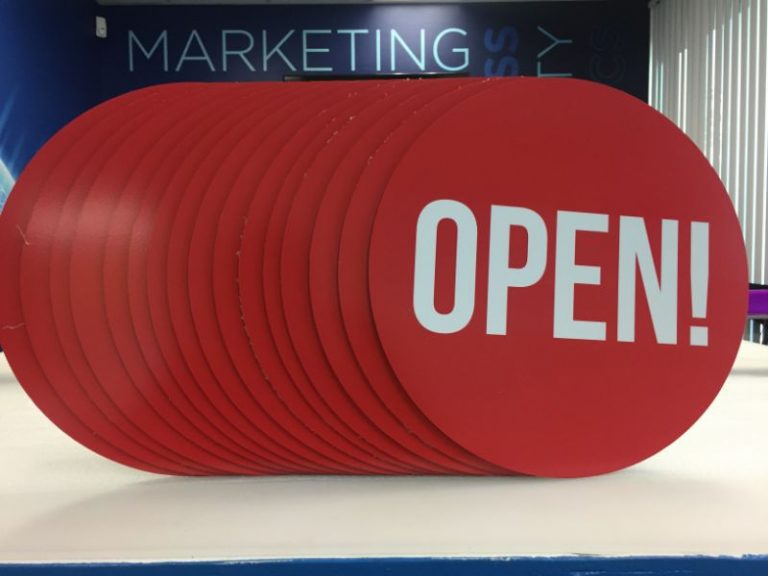 OPEN Circle Shaped Signs Bring in Business for Retailers at Shopping ...