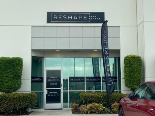 Signs vs Vehicle Wraps