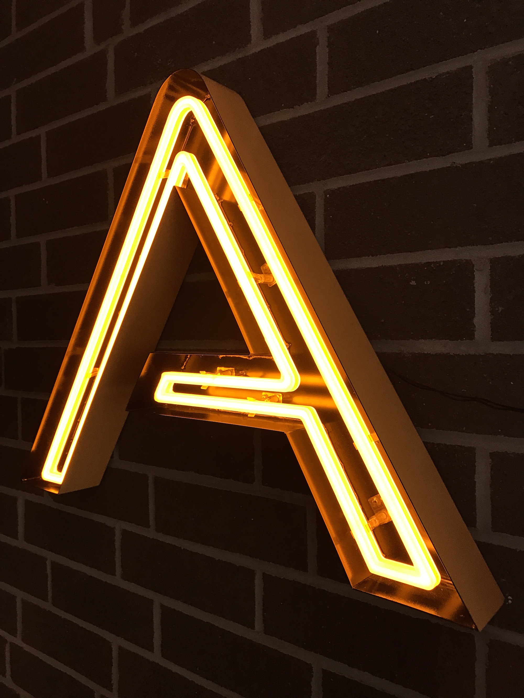 Snohomish WA – Neon to LED Replacement Signs by Manifest Sign ...